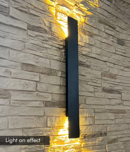 Phillips IP65 Waterproof Wall Lamp - NYRALONDON