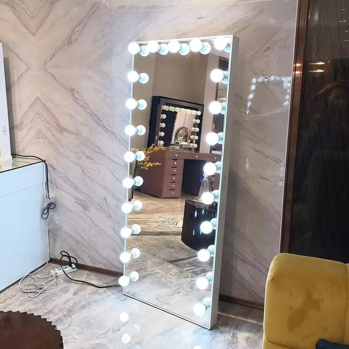 Hollywood Vanity Leaning Mirror - NYRALONDON